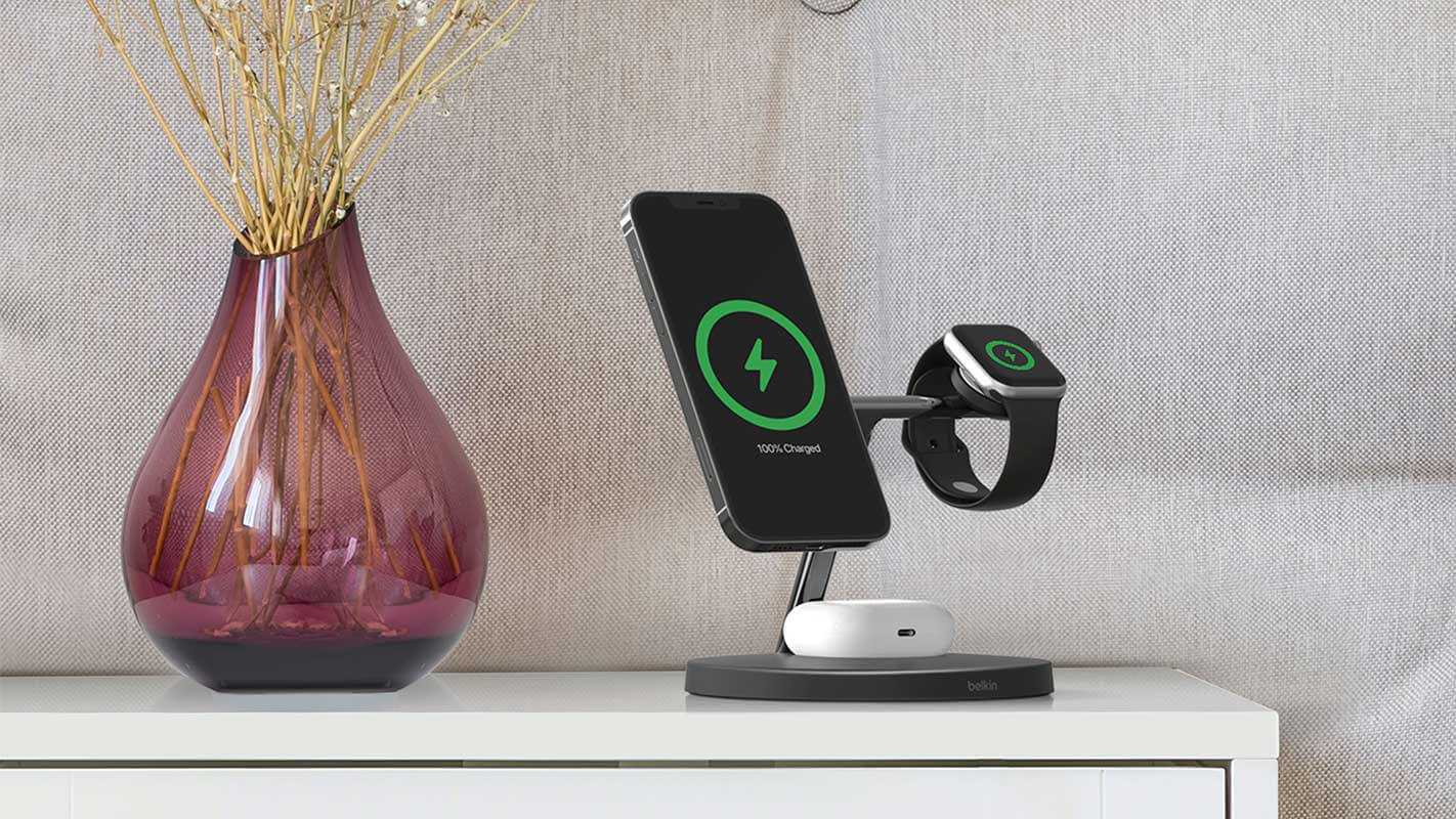 The 7 Best 15W MagSafe Charging Stands 2025 - MagSafeHub