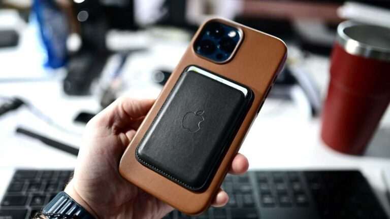 Does Apple MagSafe Wallet Drain iPhone Battery? - MagSafeHub Does Apple MagSafe Wallet Drain iPhone Battery? - MagSafeHub