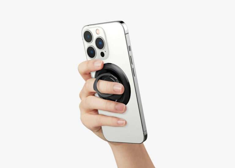 10 Highly-Rated MagSafe Camera Grips for Taking Great Photos